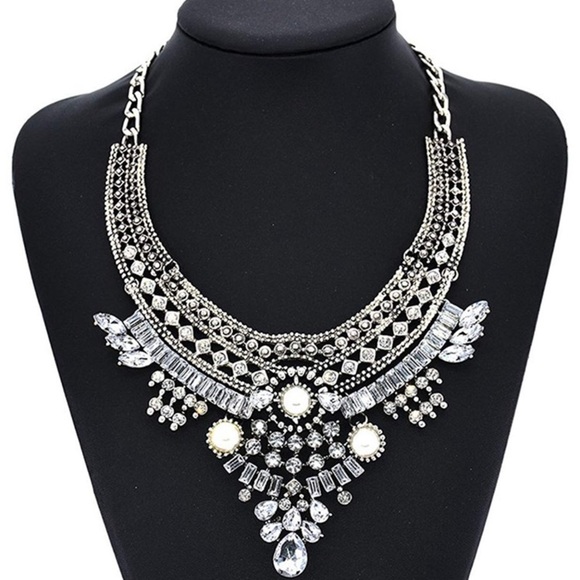 Think Vintage Online | Jewelry | Silver Antique Style Bijoux Necklace ...